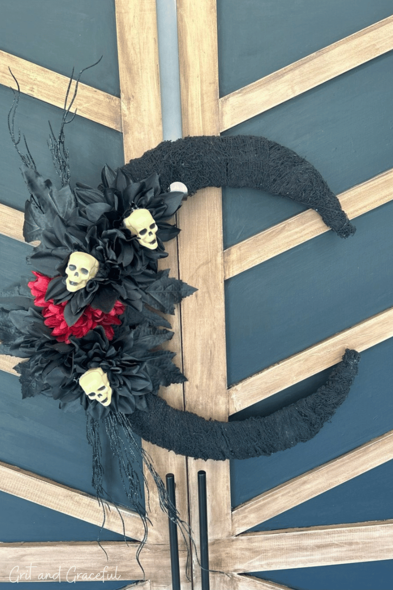 Easy Witchy Crescent Moon Wreath DIY For A Magical Halloween - Grit And ...